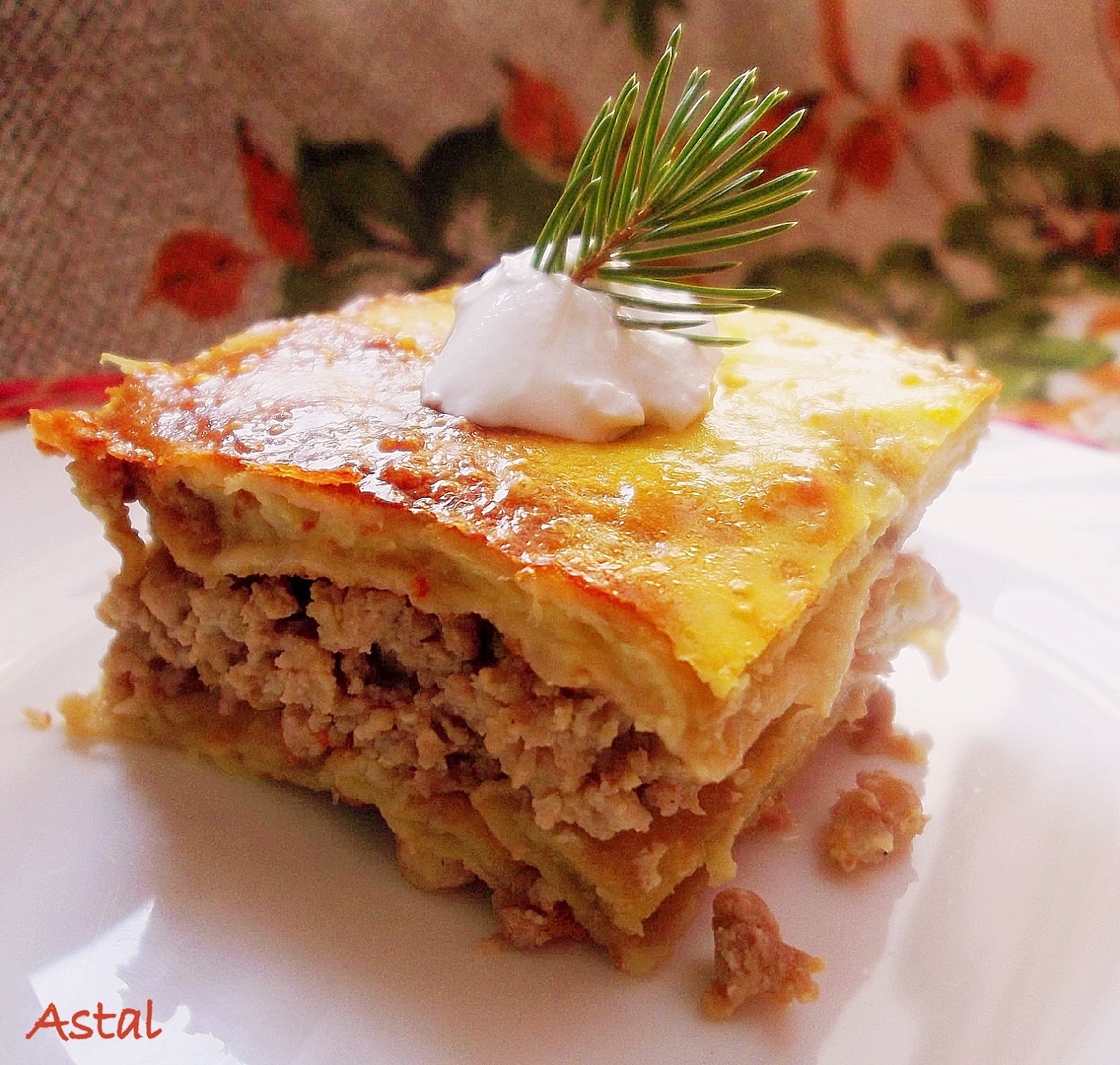 Astal Kuhinja Ravnice: Musaka sa piletinom